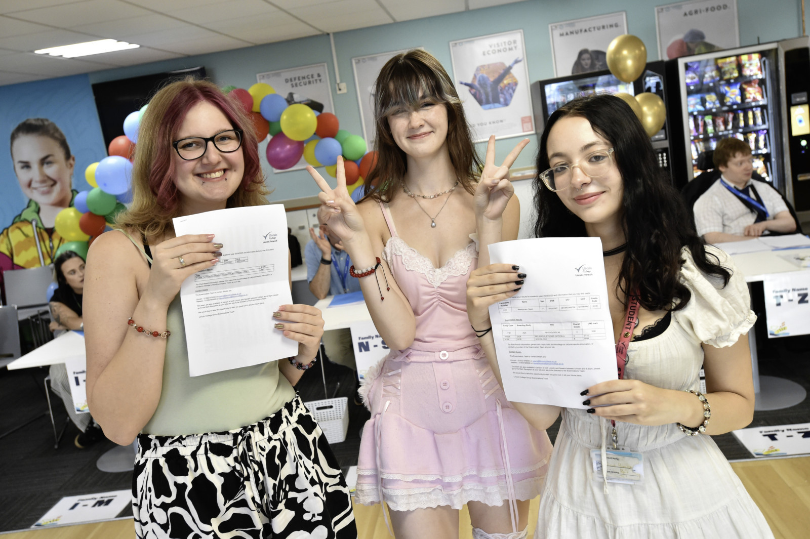 Another Year of Success as Lincoln College Students Achieve Exceptional ...