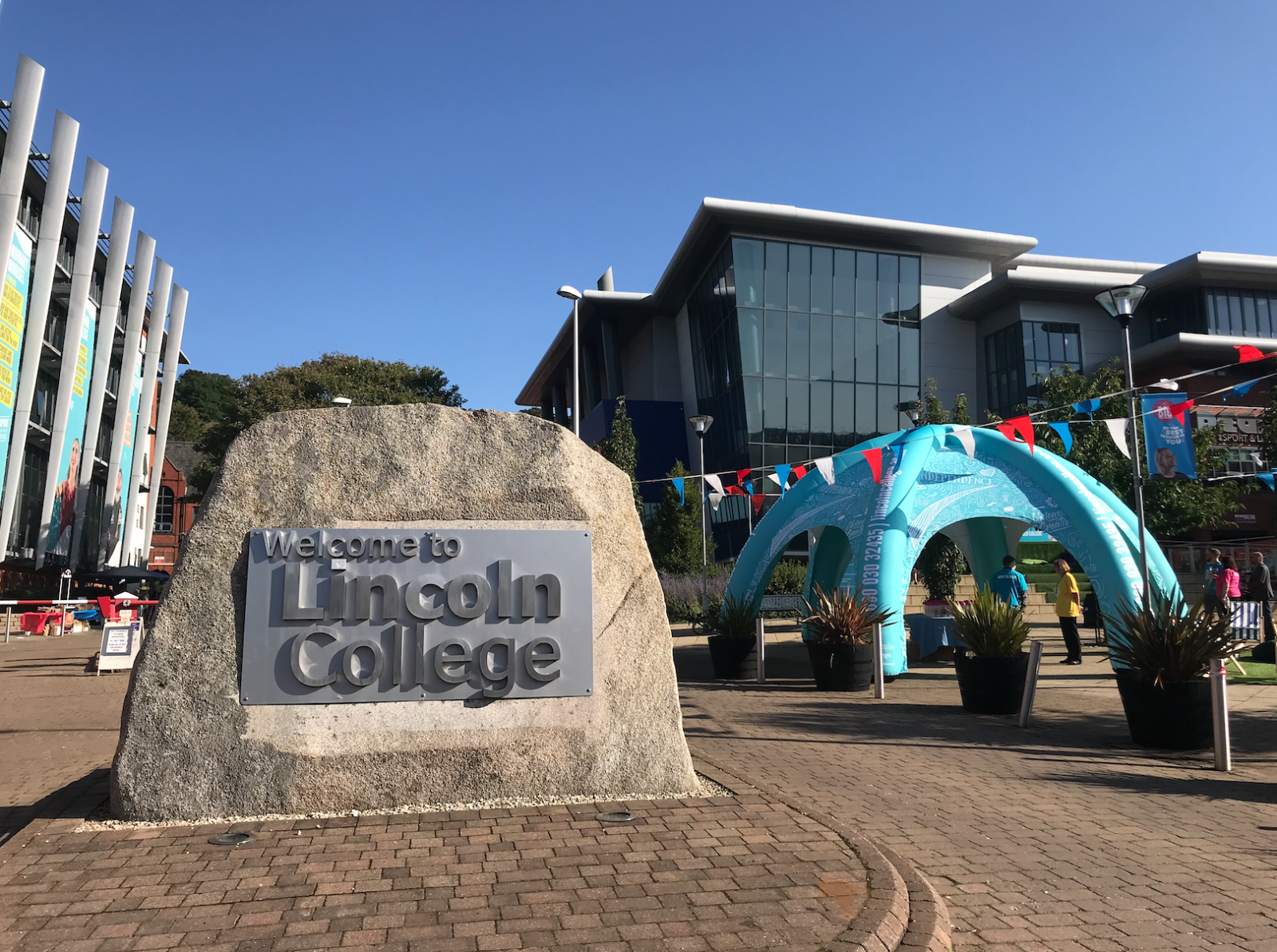 Lincoln College Says A BIG Welcome To New Learners Lincoln College Says A BIG Welcome To New Learners
