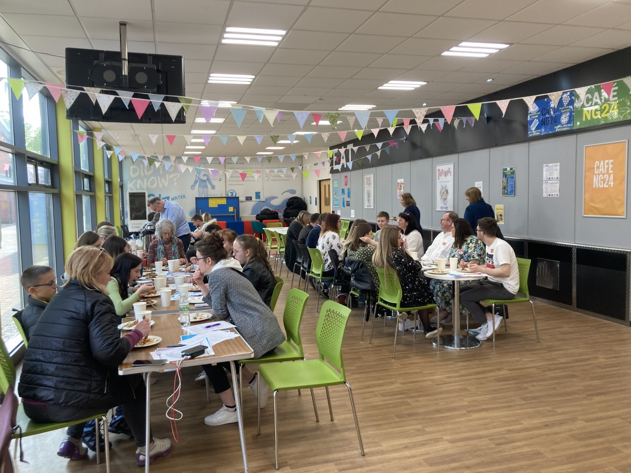 Newark College gives warm welcome to Ukrainian families