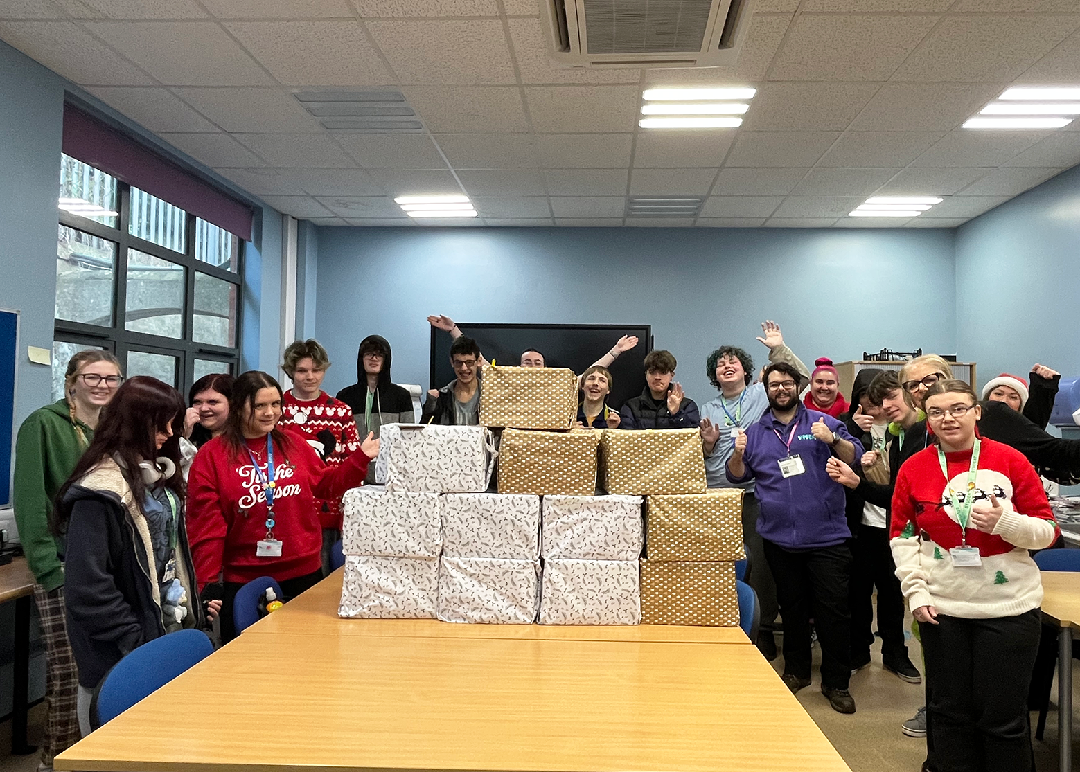 Students support homelessness this Christmas with shoebox initiative